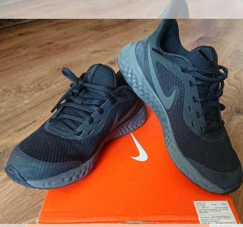 Кроссовки Nike Revolution 5 (GS) р.34.5