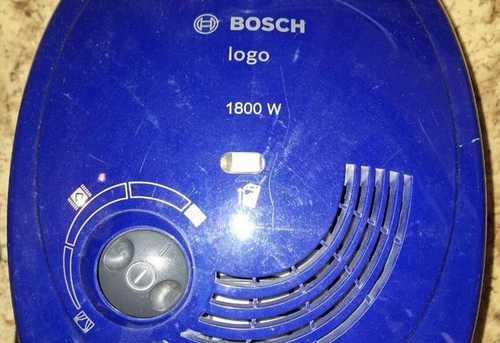 Пылесос bosch Logo BSG61800RU б/у синий с насадкам