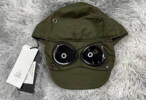 Кепка CP Company