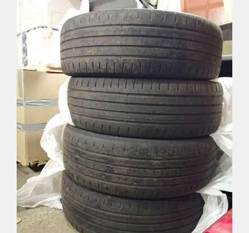 Continental ContiEcoContact 5 215/60 R17 96H