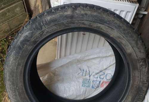 Gislaved Nord Frost 200 215/55 R17