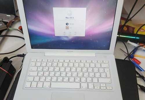 Белый Apple MacBook А1181