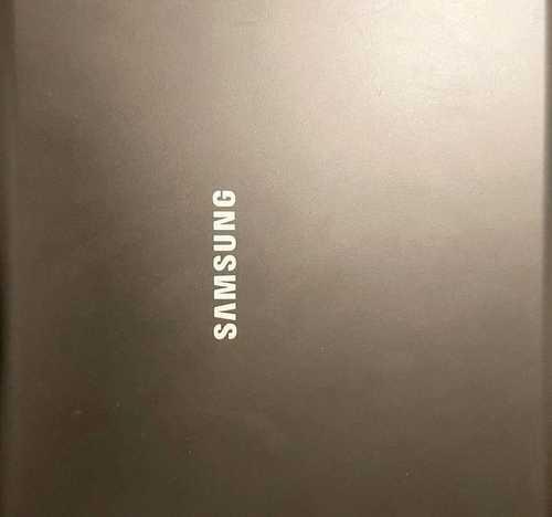 Ноутбук samsung r519