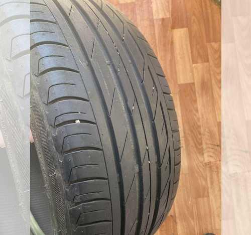 Bridgestone Turanza T001 225/40 R18 92W