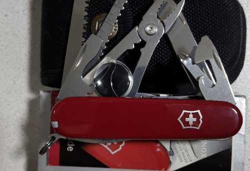 Мультитул Victorinox swisschemp