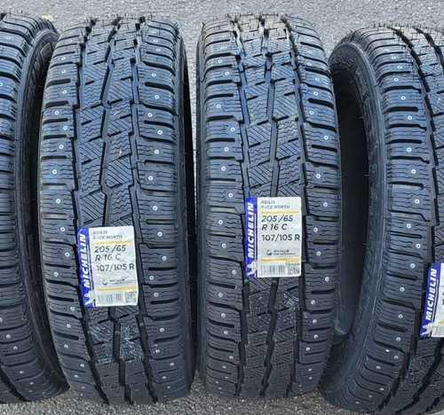 Michelin Agilis X-Ice North 205/65 R16C 107R