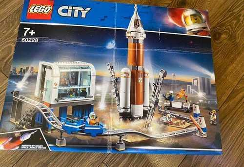 Lego city 60228 Ракета для запуска