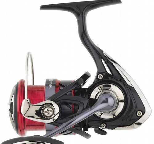 Катушка Daiwa Ninja LT 3000C (4bb, 5.3:1, 250g)