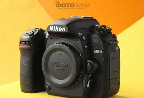 Фотоаппарат Nikon D7500 body (пробег 200 кадров)