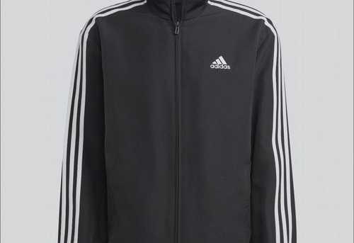 Спортивный костюм adidas