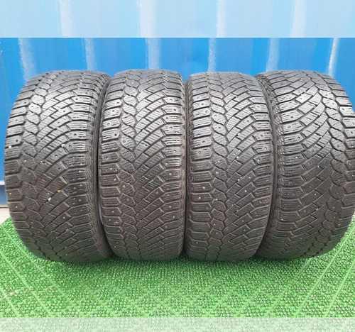 Gislaved Nord Frost 200 235/55 R17 120T