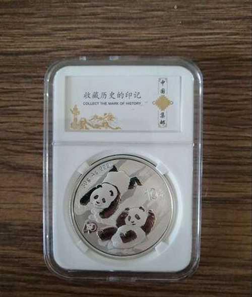 Серебряная монета Китая «Панда» 2022 г