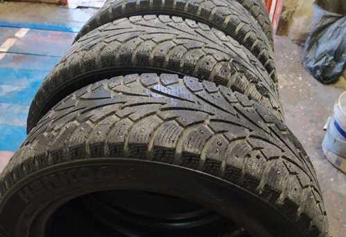 Hankook Winter RW06 205/55 R16