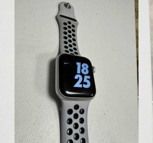 Часы Apple Watch 6 40 mm