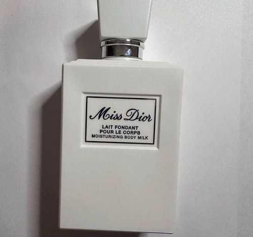 Miss dior body milk lait fondant