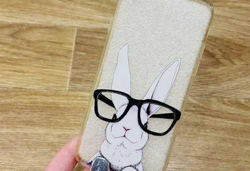 Чехол на iPhone 7. Кролик в очках