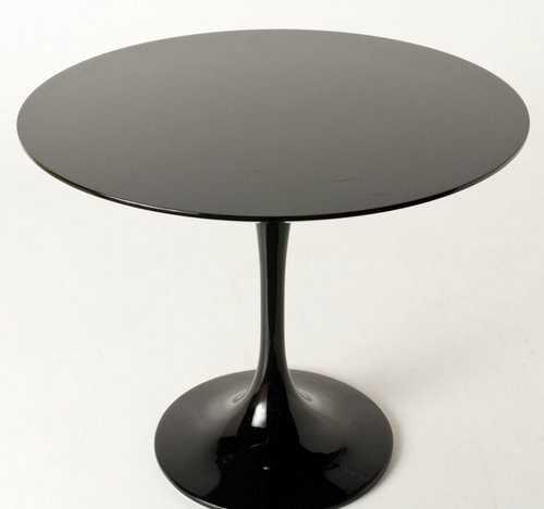 Обеденный стол Tulip Table