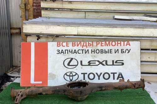 Чулок заднего моста Toyota tundra 2
