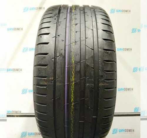 Nokian Tyres Hakka Black 2 SUV 295/40 R21 111Y