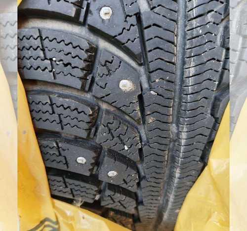 Gislaved Nord Frost 5 205/55 R16 94T