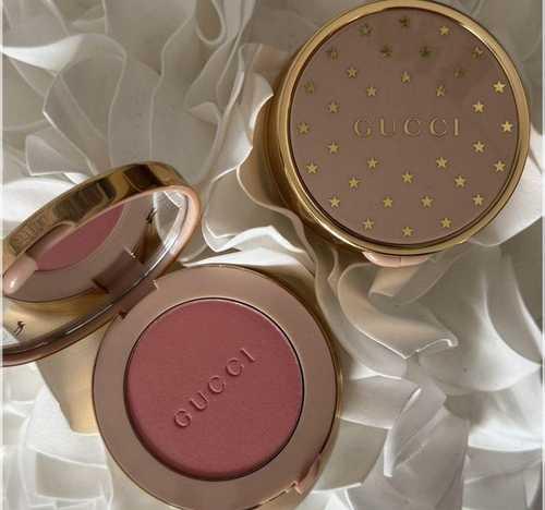 Румяна gucci 01 silky rose