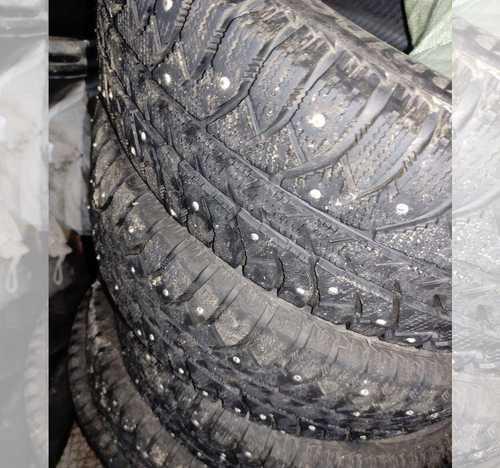 Bridgestone Ice Cruiser 7000 185/70 R14 88