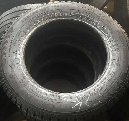 Nokian Tyres Hakkapeliitta 5 SUV 225/65 R17