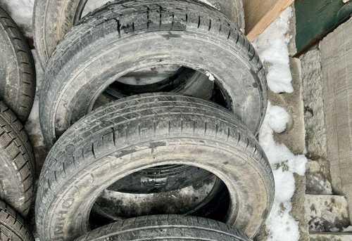 Kumho Solus KH14 235/65 R17 104
