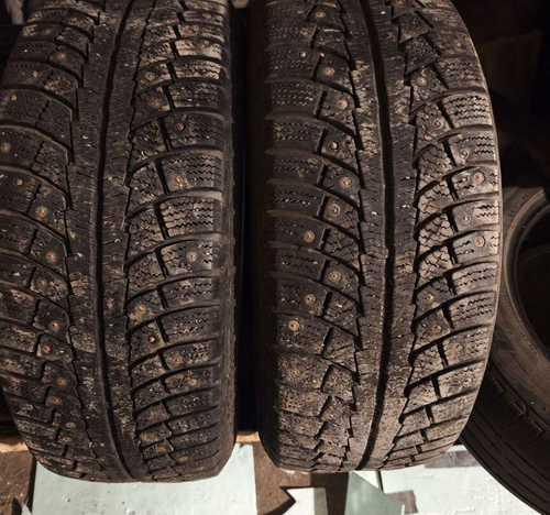 Gislaved Nord Frost 5 235/55 R17