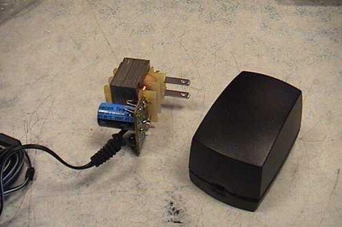 Трансформатор понижающий с 230V до 3V 0,7 A