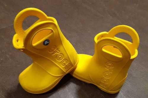 Резиновые сапоги crocs р. 23