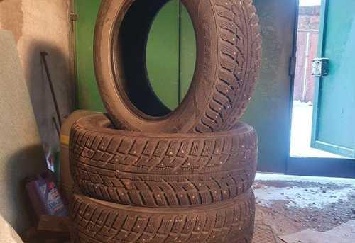 Kumho I'Zen RV Stud KC16 225/60 R17