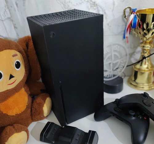 Игровая приставка Microsoft Xbox Series X 1TB