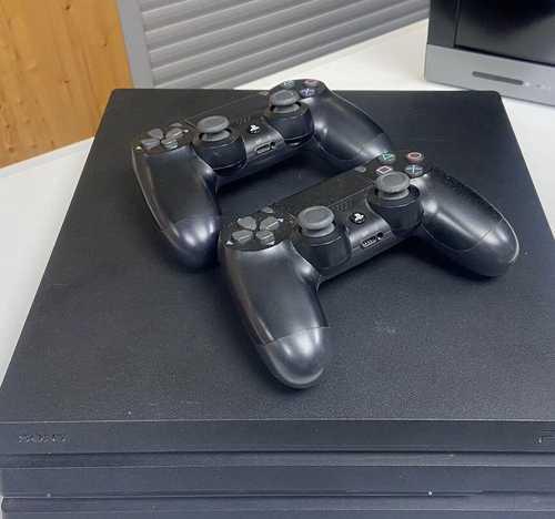 Sony playstation 4 pro с играми