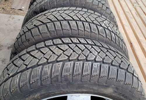 Dunlop SP LT 60 215/60 R17 C