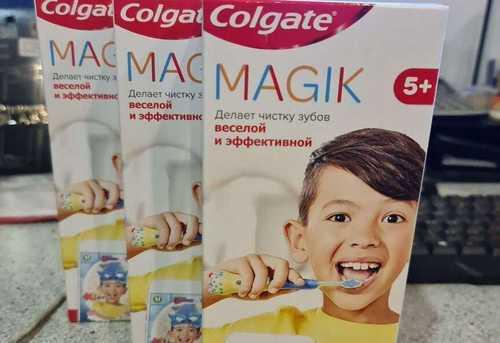 Детская зубная щетка Colgate Magik 5+
