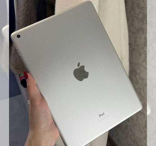 iPad 9 2021 64gb идеал