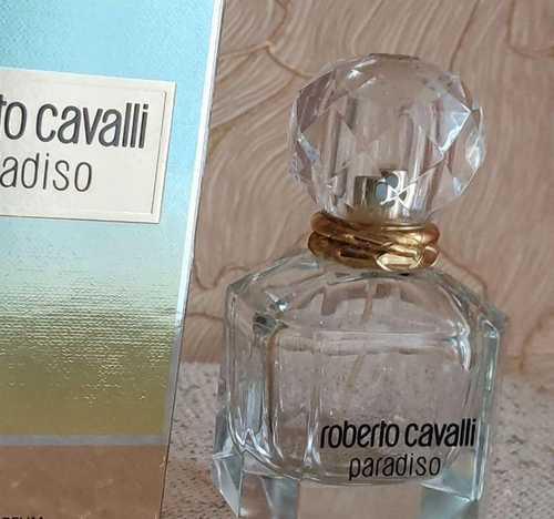 Флакон и коробка от Roberto Cavalli Paradiso