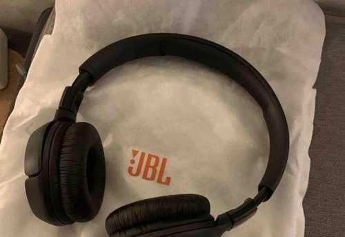 Беспроводное наушники JBL Tune 520BT