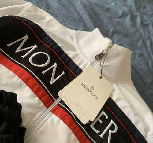Новый спортивгый костюм Moncler M-L