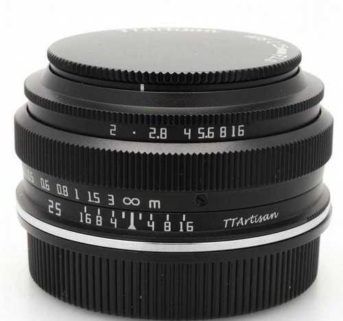 TTArtisan 25mm f/2 (L-mount)