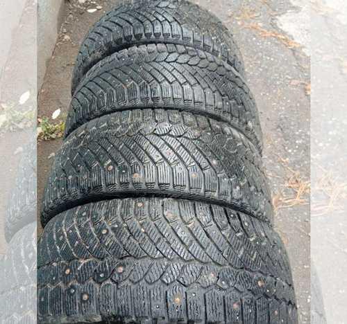 Gislaved NordFrost 100 235/45 R18