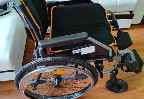 Продам новое кресло для инвалидов Армед
