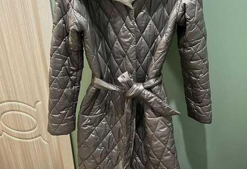 Стеганое пальто 44 р пуховик длинный