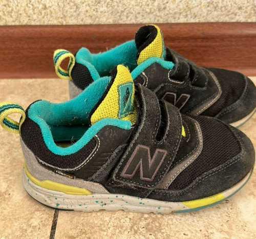 Кроссовки new balance