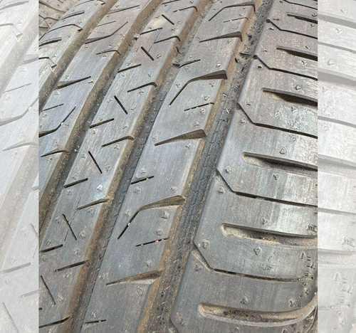 Goodyear EfficientGrip Performance SUV 225/55 R19 99V