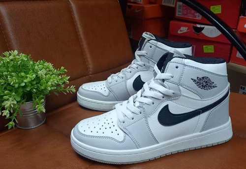 Кроссовки Nike air Jordan (весна)