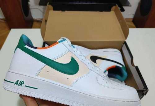 Nike Air Force 1 '07 LV8