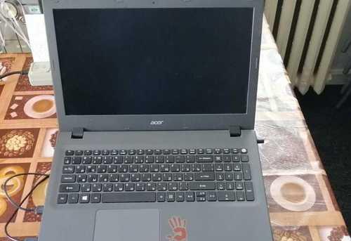 Ноутбук 15.6" Acer Aspire E5-573G, 1000 ГБ, Core i5-5200U, RAM 6 ГБ, GeForce 940M 2 ГБ