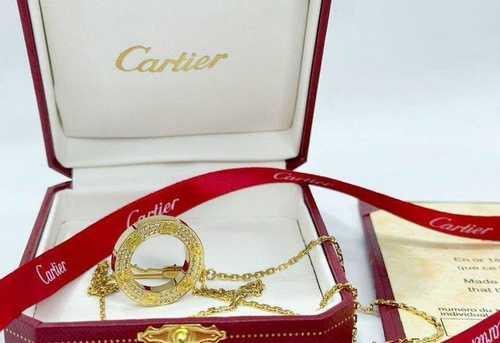 Золотой кулон Cartier